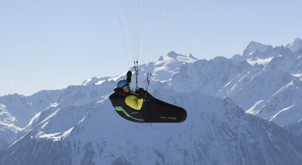 Niviuk Hawk - Red Tail Paragliding